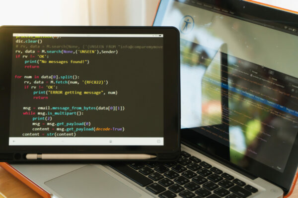 Applied Computer Science vs. Computer Science: Differences? - Tech With ...