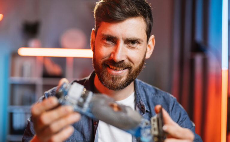 Intel Graphics Card: Safe to Disable? - Tech With Tech
