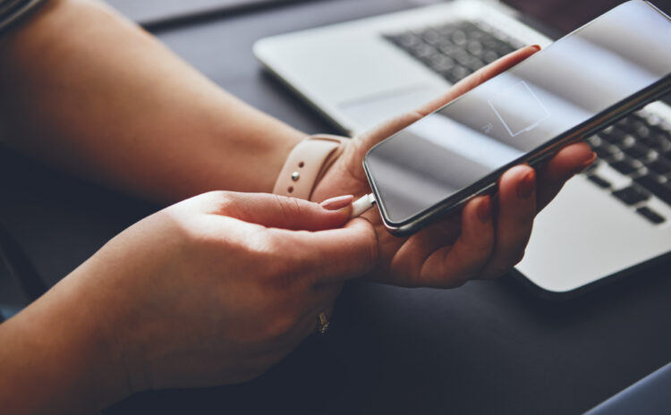Plugging Phone Into Work Computer to Charge: Safe? - Tech With Tech
