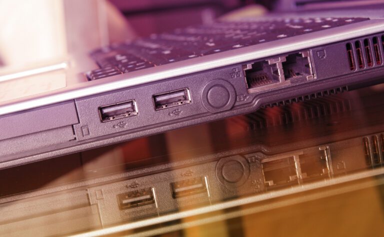 Ethernet Port Light Colors: Meanings? - Tech With Tech