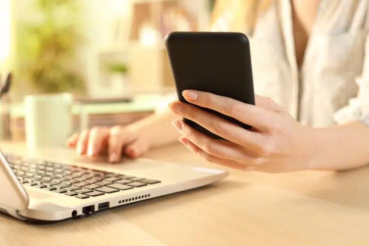 Snapchat Friend Suggestions: How Does It Work? - Tech With Tech