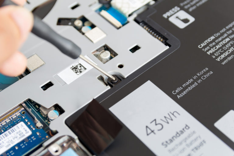 Constant Charging Laptop: Damages Battery? - Tech With Tech